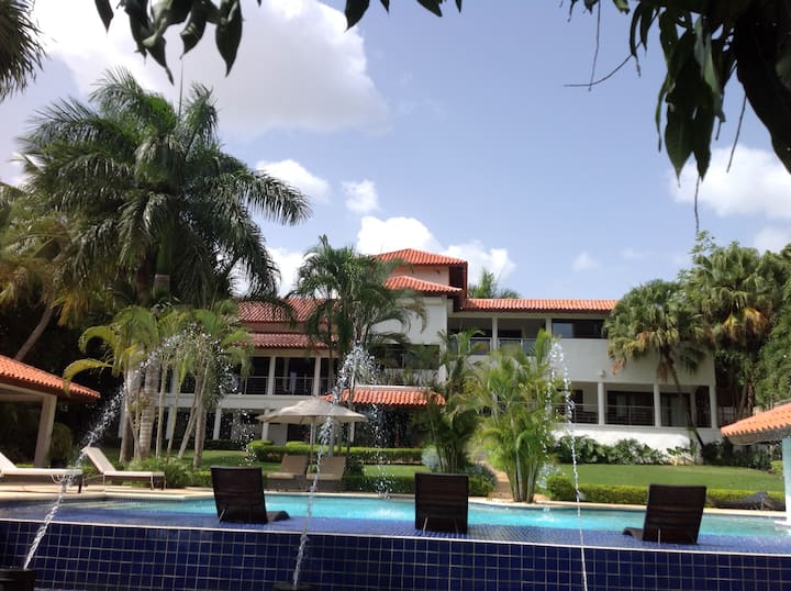Habitacion Privada En Villa De Lujo En Cdc - La Romana