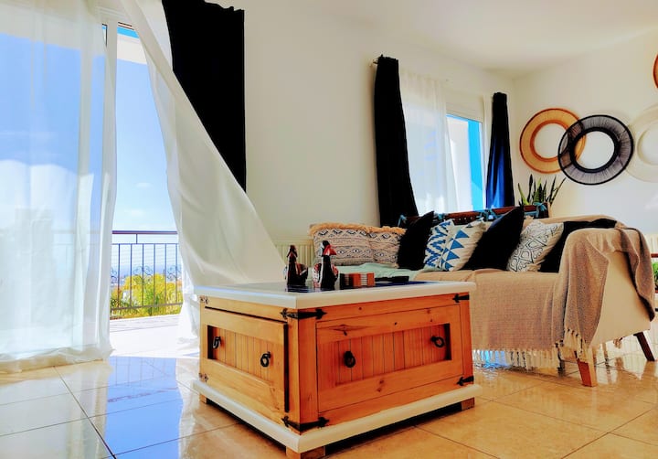 Infused By Aegean , Art And Sea Sunset Views - Paphos