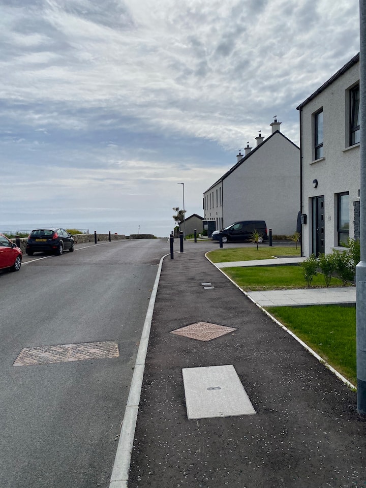 Edgewater - New 3 Bed, 3.5 Bath House In Annalong. - Annalong