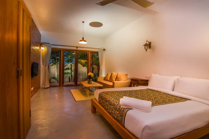 Studio No.5 | Pool | Long-term Stays - Krong Siem Reap