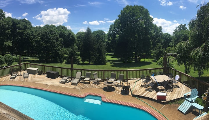 Two Guest Suites Joined For Entire Lower Level - Warrenton, VA