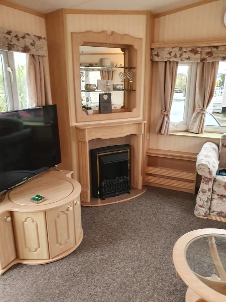 Golden Sands Caravan - Towyn