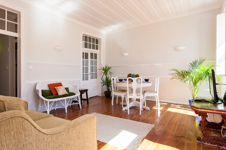 Bright & Cozy Apartment. - Amadora