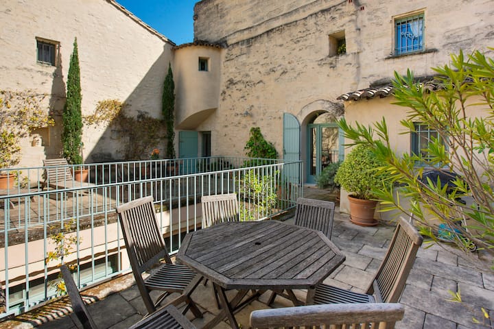 Maison Théodorit - Uzès Centre Townhouse - Uzès