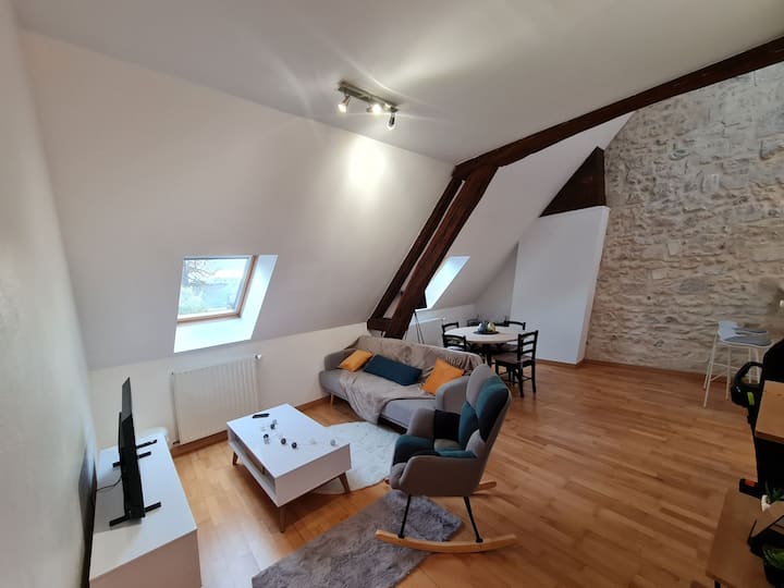 Sens Appartement Type 3 Au Centre Ville . - Sens