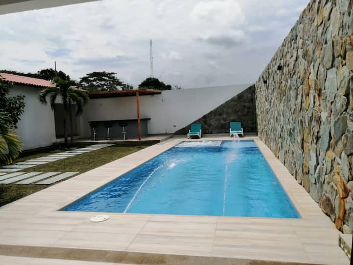 Quinta De Descanso En Mariquita Full Equipada - Victoria