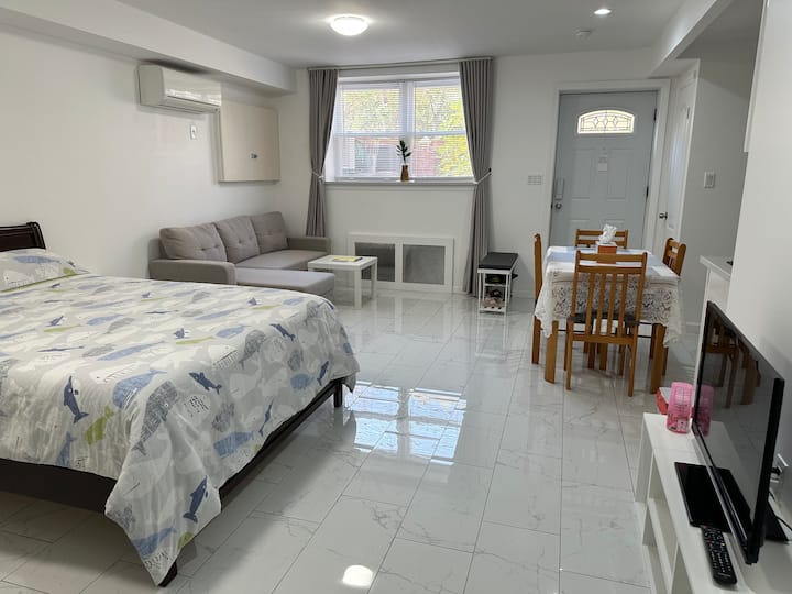 Lovely 1-bedroom Rental Unit - 5 Mins From Lga - Nueva York