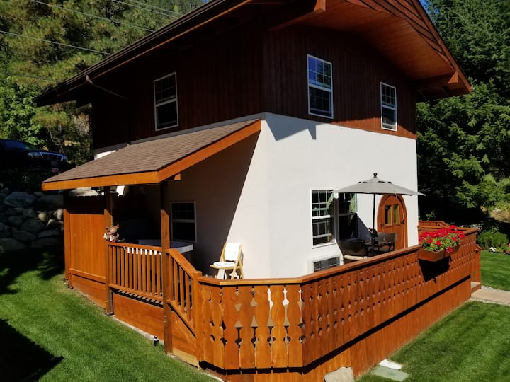 The Chalet At Haus Hanika Private Hot Tub - Leavenworth, WA