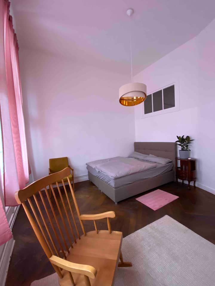 Central: Old-styled Apartment - Berlín