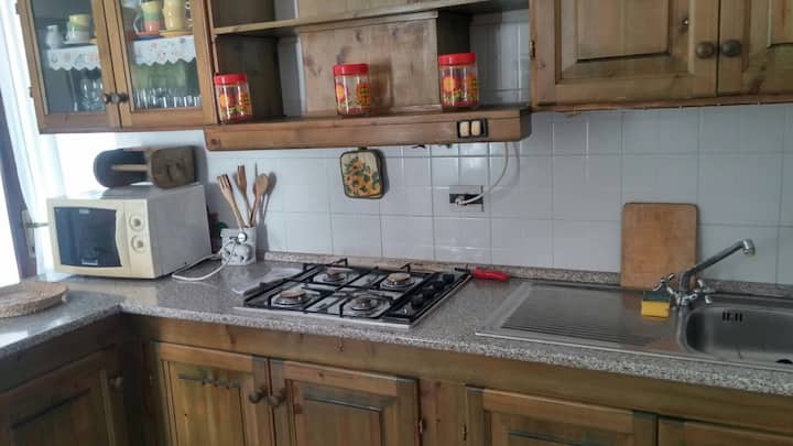 Accogliente Casa Indipendente A 100m Dal Mare - Santa Teresa Gallura