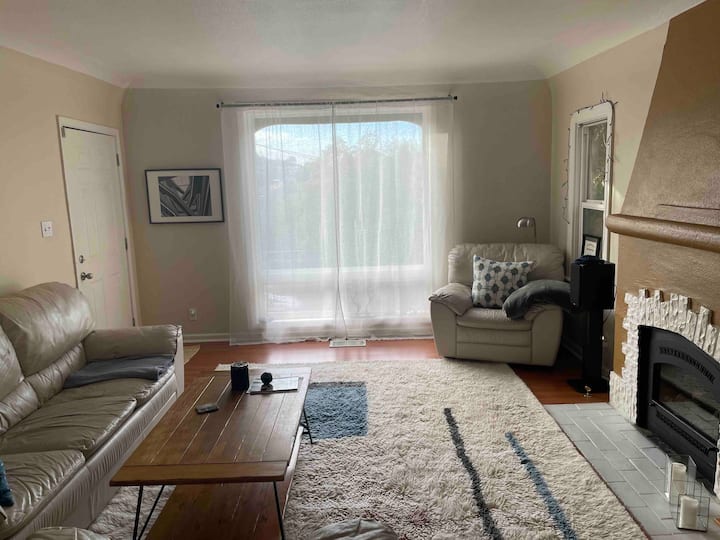 Secluded One Bedroom House - Vallejo, CA