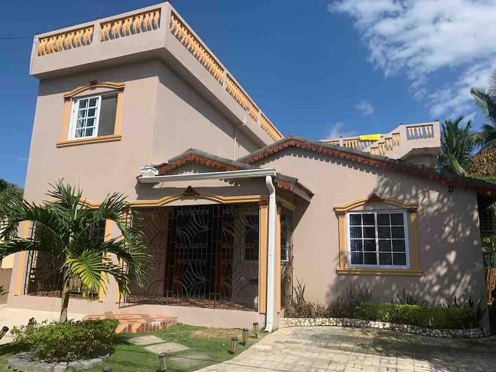 Silvant House - Montego Bay
