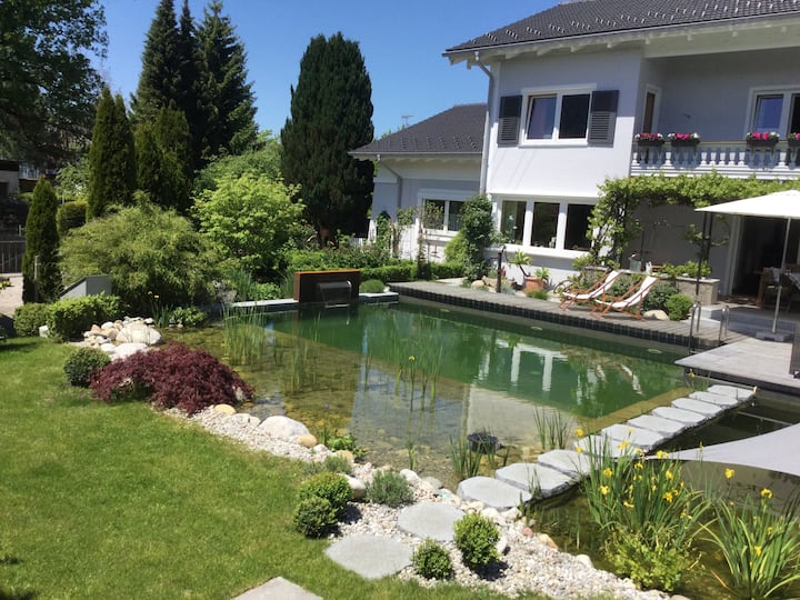 Bed & Pool Im Landhaus Am Chiemsee - Prien am Chiemsee