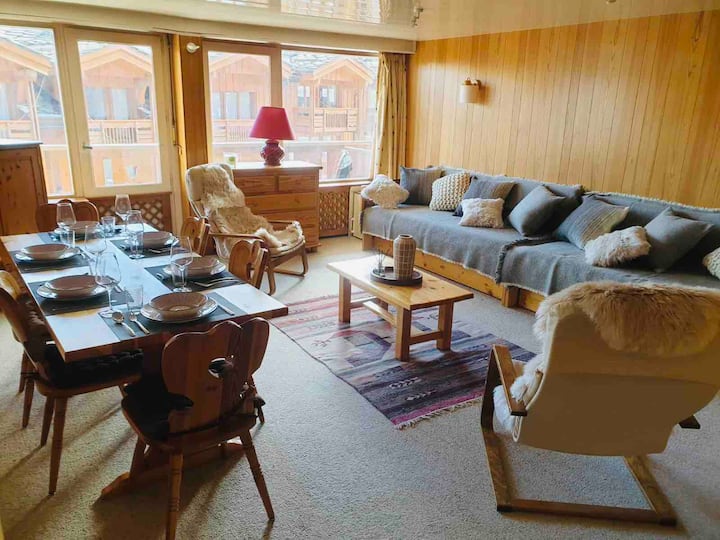 Courchevel 1850 : Grand Studio Au Pieds Des Pistes - La Tania