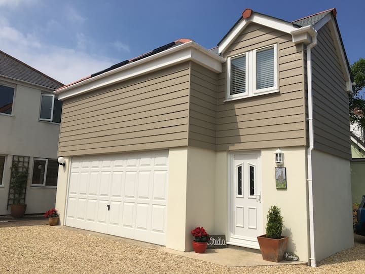 The Studio, Kimberley B&b - St Agnes