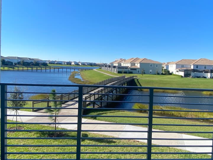 Modern 2bed 2bath Free Waterpark @ Storey Lake - Aquatica Orlando, Kissimmee