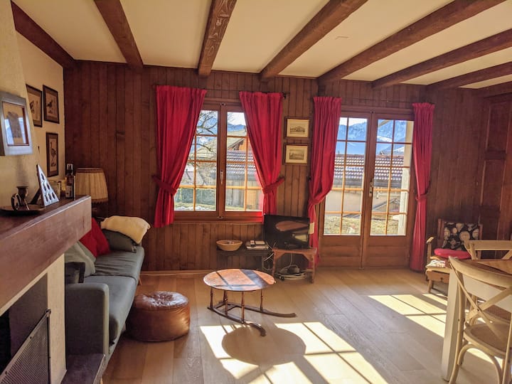 Cosy Flat, Recently Renovated, 15 Min From Gstaad - Rougemont
