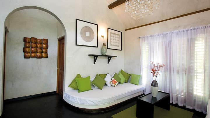 Surmer '2' Deluxe Cottage With Pool - Negril