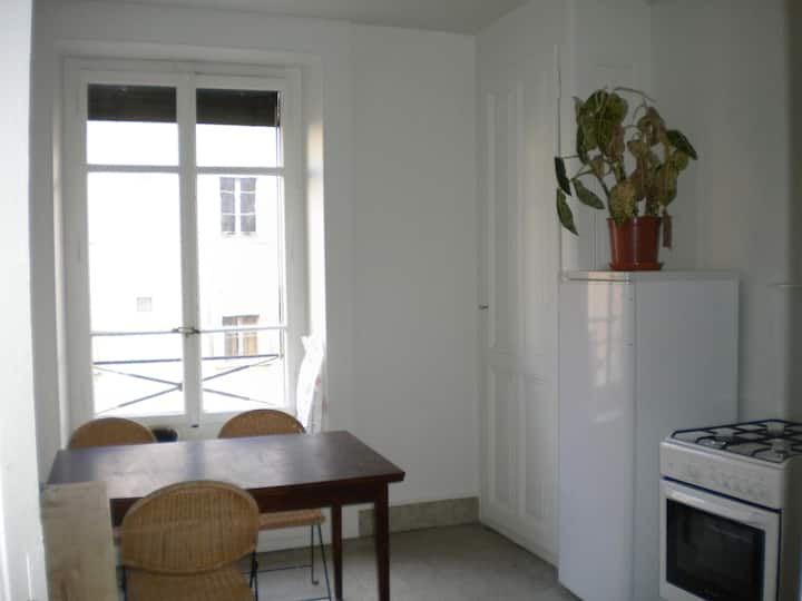 Chambre Calme Centre-ville Genève - Genf