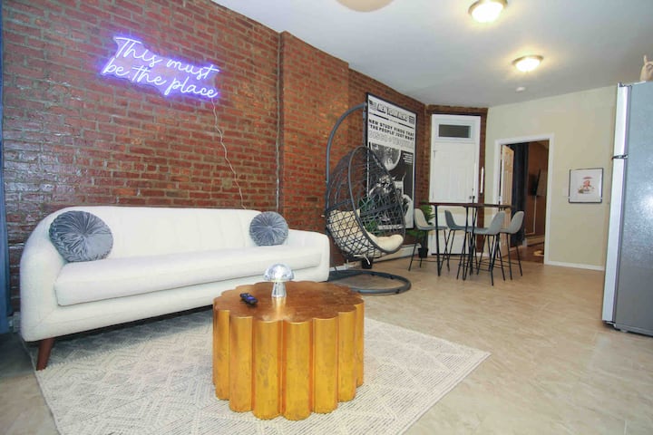 Cool Modern Space With Private Patio Close To Nyc - シコーカス, NJ