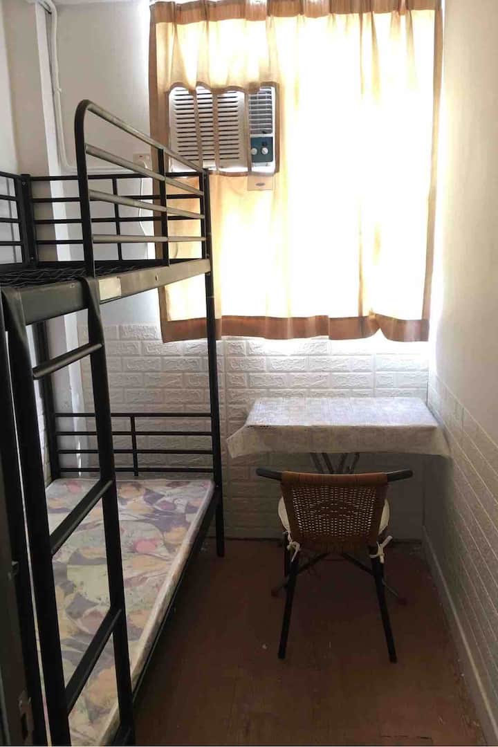 Riverside Warm House Rooms Mtr - Hong Kong