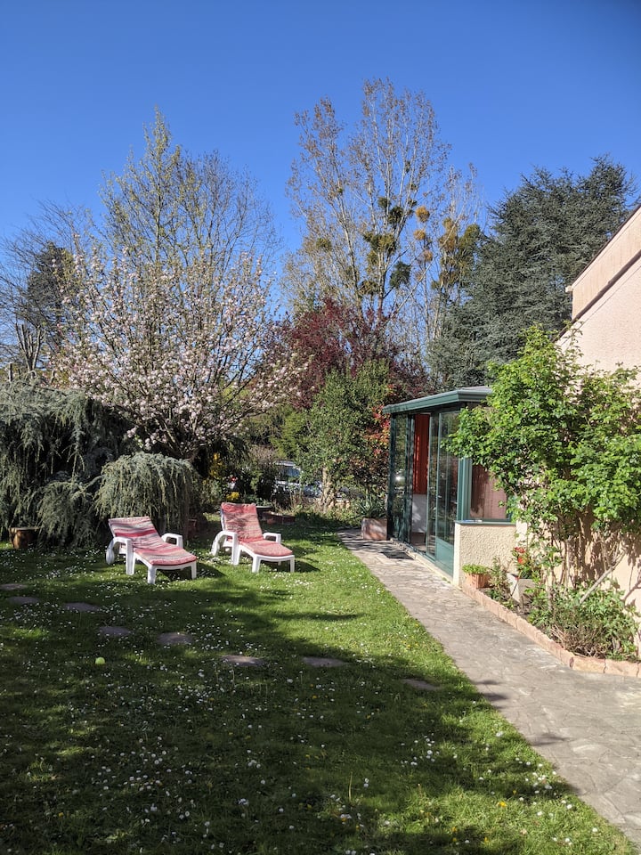 Nerville-la-Forêt Vacation Rentals & Homes - Île-de-France, France | Airbnb