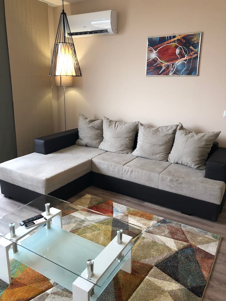 Kalos Apartment: A New & Comfy Place In Varna - Varna