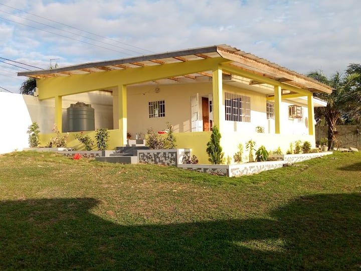 Maison Gabon Tranquille Et Chaleureuse Chez Noé. - Libreville