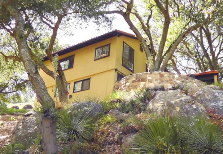 Majestic Views Peaceful Countryhome - Goleta, CA