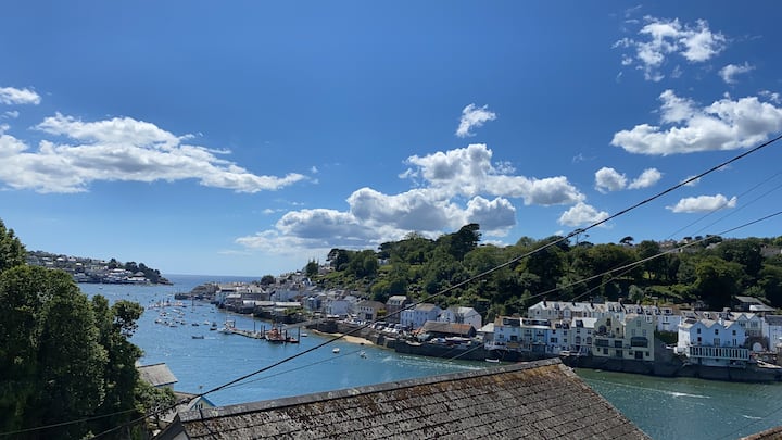 Escape To A Riverside Retreat With Stunning Views - Fowey