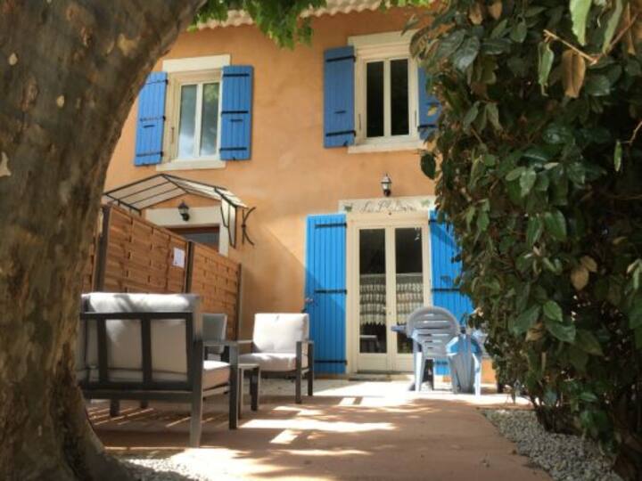 "Les Platanes" Gîte En Provence - Bollène