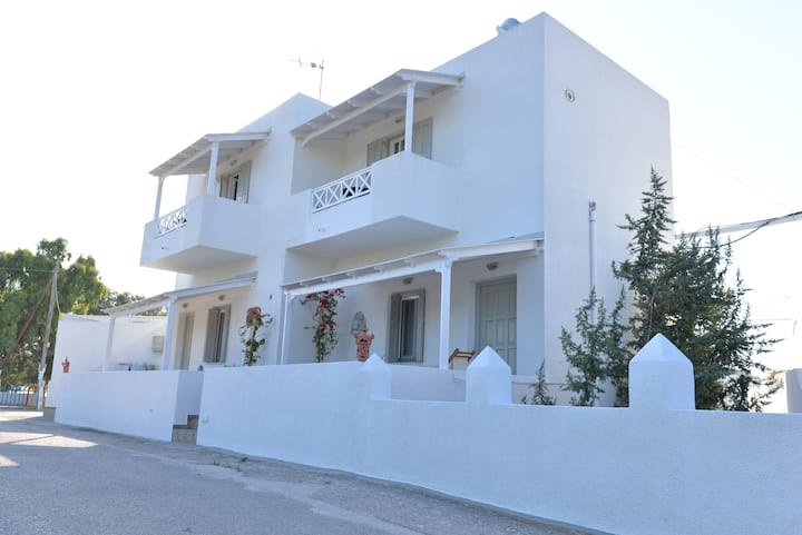 Studios By The Sea - Milos