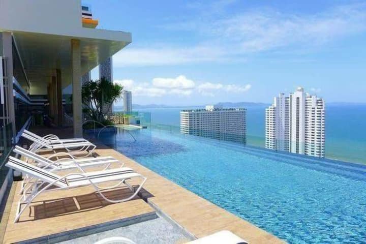 Luxury One Bedroom Riviera Condo By Fernweh Id2101 - 芭達雅