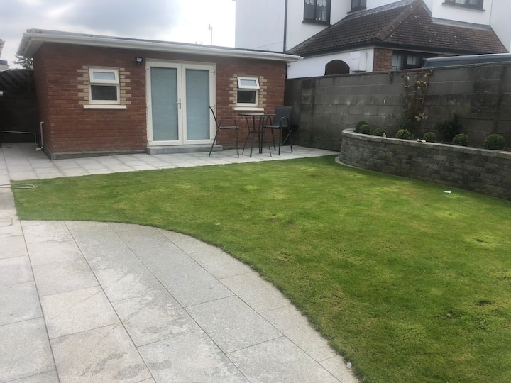 Small Studio ! - Donabate