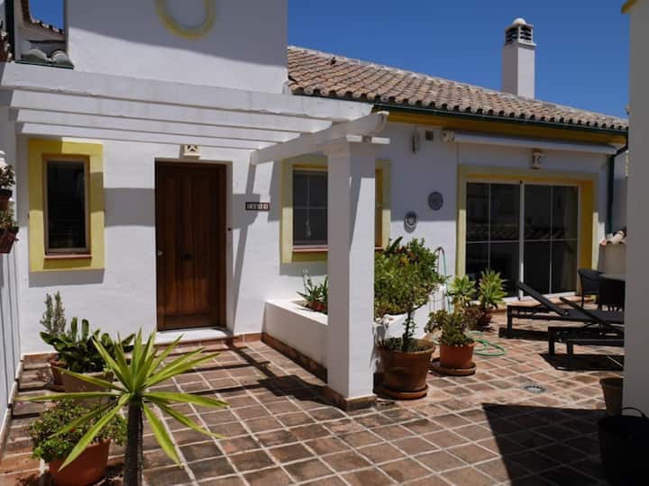 Luxury Andalusian Townhouse Near Miraflores Golf - Mijas