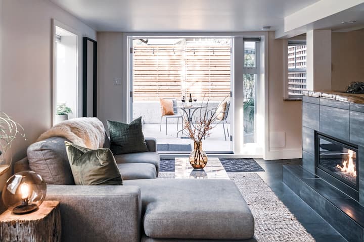 Cozy West Coast Luxury | Monthly Stay In Fairfield - Victoria