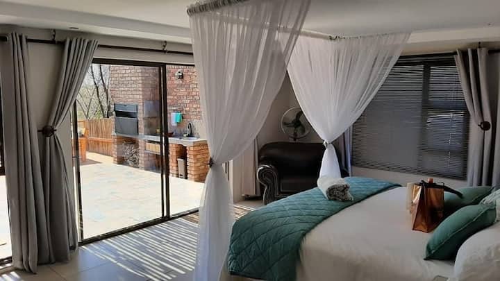 Orania : locations de vacances et logements - Northern Cape, Afrique du ...