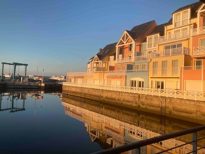 Bel Appartement Au Bord De L’eau à Deauville - Normandía