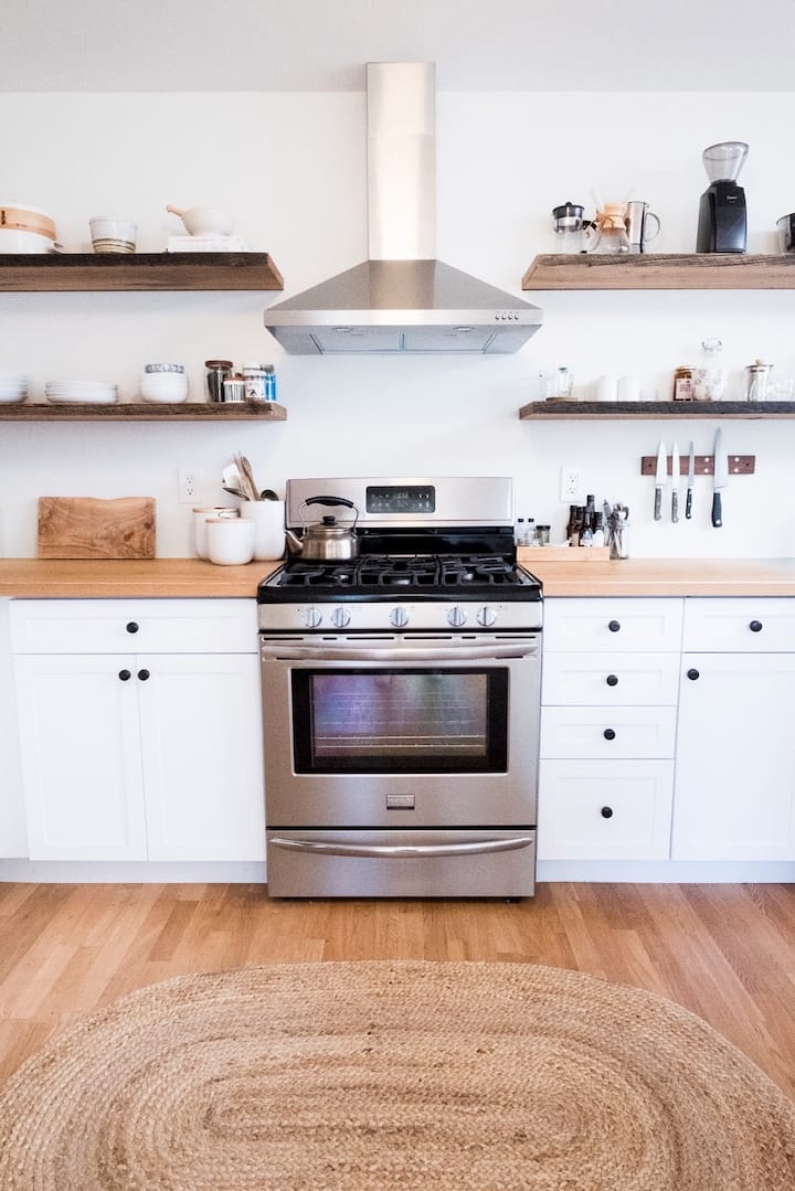 Too Clean! Modern Monthly Rental In Shanahan Ridge - Boulder, CO