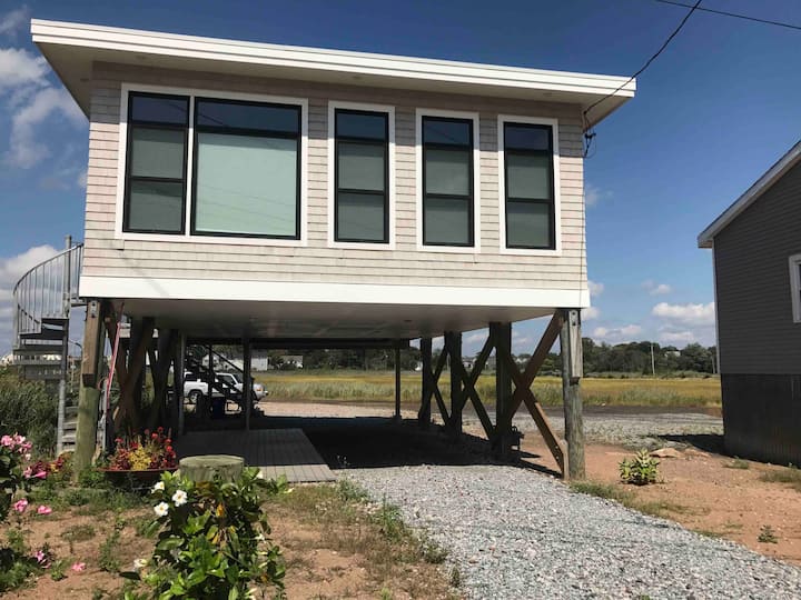 Spectacular Waterfront Home On Private Sandy Beach - Branford, CT