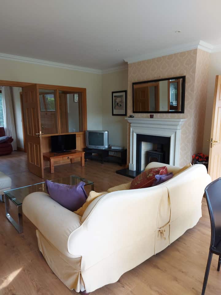 Gorey/arklow Large Bedroom With Ensuite Sleeps 3 - Gorey