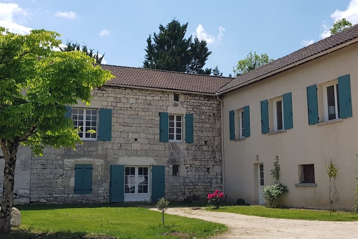 Maison Familiale Piscine Et Vue Sur La Vallée - Lot-et-Garonne