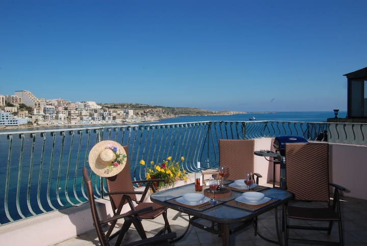 Seaview Penthouse In St.paul's Bay - Malte