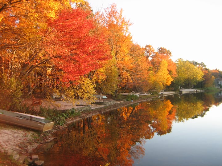 *Lake Front Cabin* Best Days Ever! Sunsets In Fall - Jim Thorpe, PA