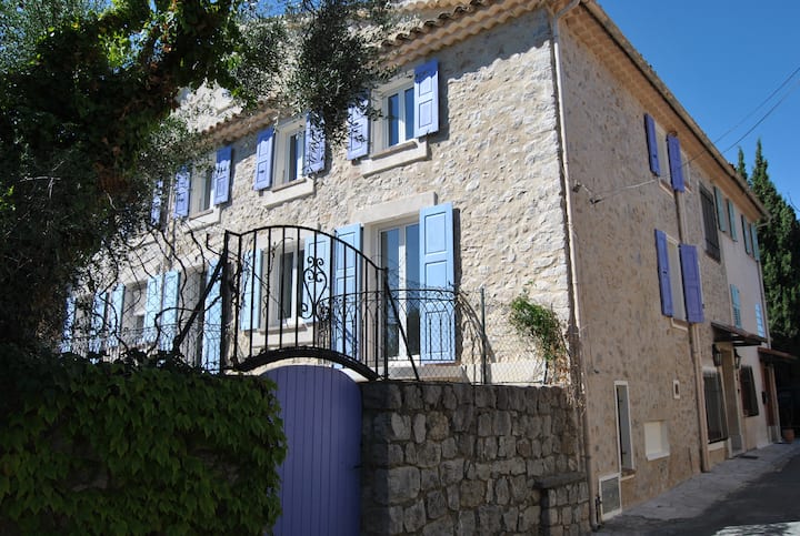 Magnifique Mas Provençale à 10 Mn De Cannes - Grasse