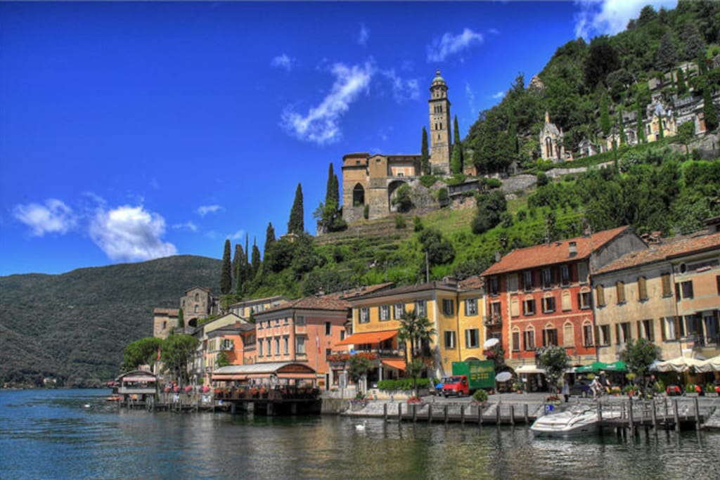 Relax on the shore of lake Lugano - Häuser zur Miete in Morcote, Tessin ...