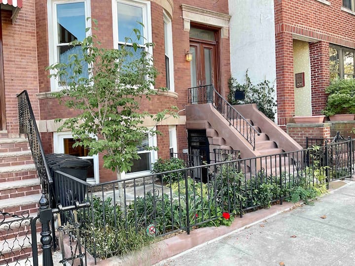 Comfort & Ease Near Prospect Park (Monthly Rental) - Brooklyn, NY