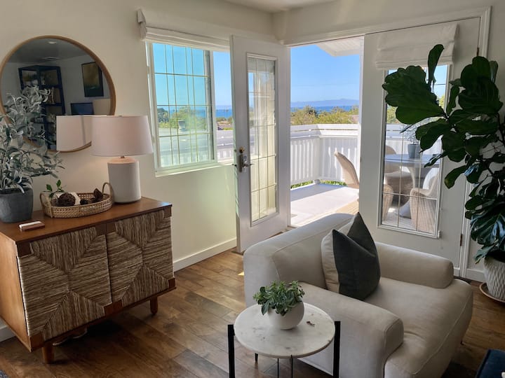 Mesa Flat With Ocean & Island Views - Santa Barbara, CA