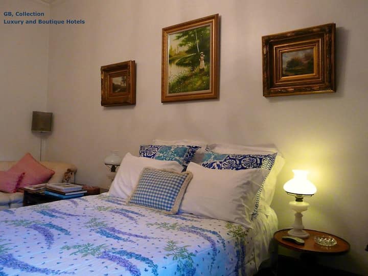 Nice Bedroom With Private Bath - Açores