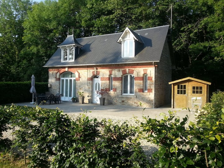 Charmante Maison Entière Et Jardin,  2/4/6 Pers. - Bagnoles de l'Orne